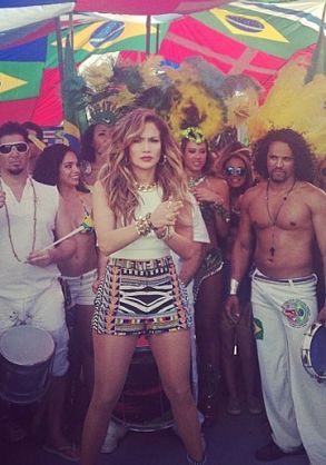 JLo guapísima en «Adrenalina» y «We are one». — LOS40 Chile