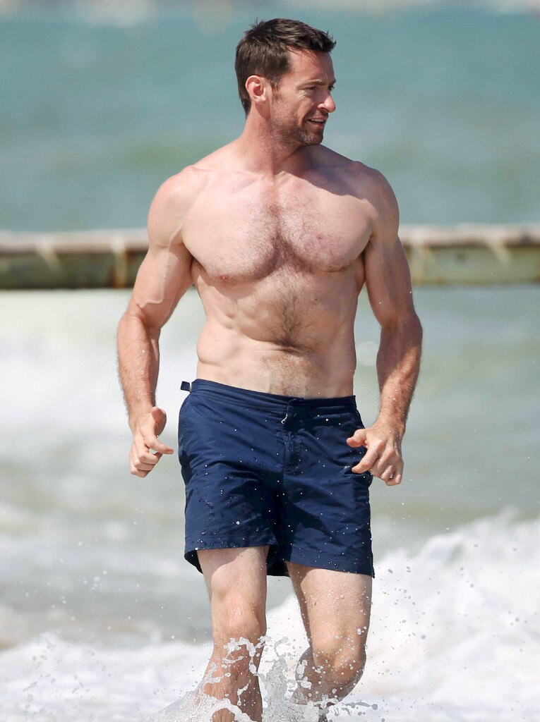 Hugh Jackman Disfrutando De Las Cálidas Aguas Saint Tropez E Online Latino Argentina