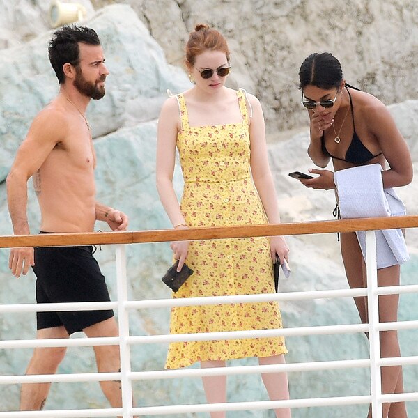 See Jennifer Lawrence's Fiery New Mockingjay Movie Poster Ahead of the ...